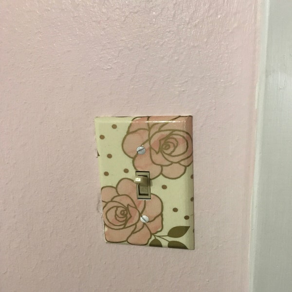 Gold Pink Floral Roses Single Light Switch Plate Cover Outlets Gold ...