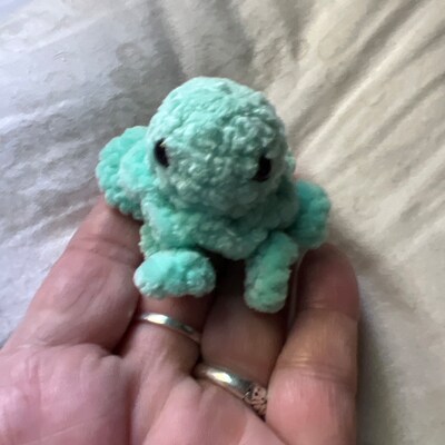 No-sew Crochet Frog in a Basket 2-in-1 PDF PATTERN Car Hanger Chunky Frog Pattern (Instant ...