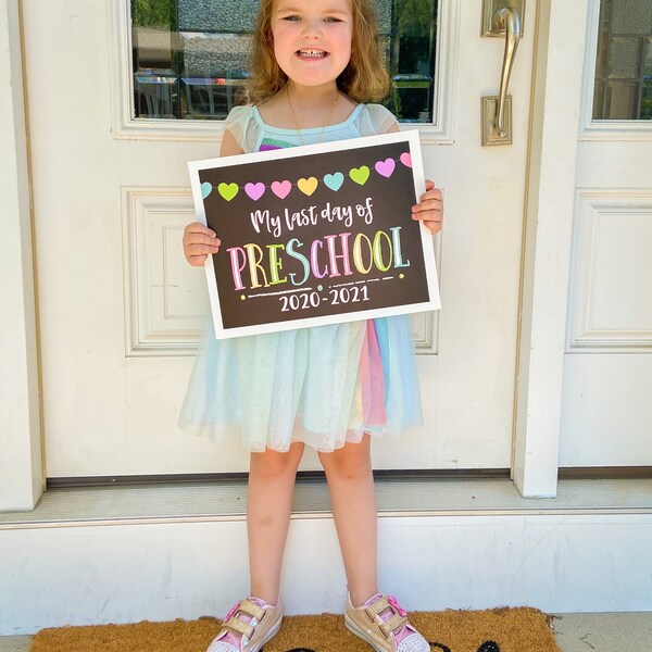 Preschool Graduation Sign Printable, Pre-school Graduate, Last Day of ...