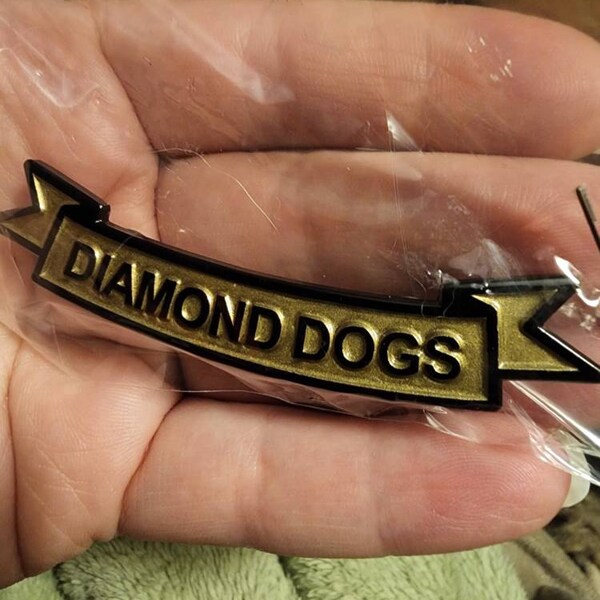 Diamond Dogs Pin Legendary Soldier S From Metal Gear Solid V the ...