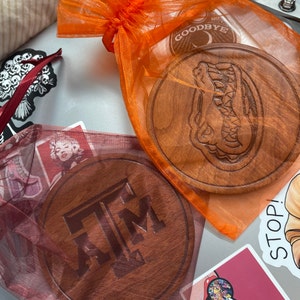 Florida Gators Coaster Crafted From Cherry or Maple Wood University of ...