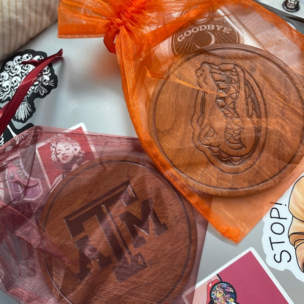 Florida Gators Coaster Crafted From Cherry or Maple Wood University of ...