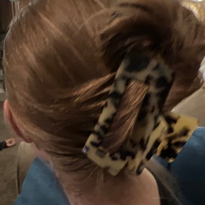 Medium 4 Inch Hair Claw Thick Hair Claw Clip / Tortoise Hair - Etsy