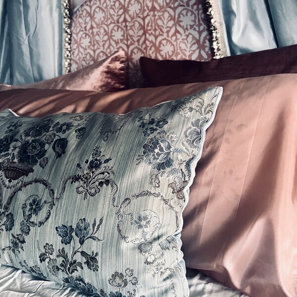 Vintage Payne & Co Colonial Gardens Home Decor Fabric - A Classic ...