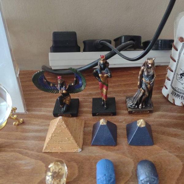 Vintage Isis Mini Statue - Small Hand-painted Ancient Egyptian Goddess ...