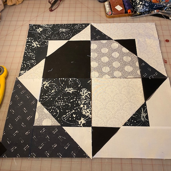 TRAVELER Quilt Pattern in MARCIA DERSE Stenographers Notebook Anthology ...