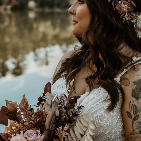 Hunter Green Ivory Black Gold Bridal Bouquet Halloween Wedding Boho ...
