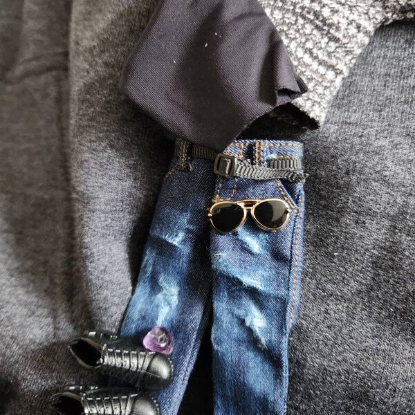 1/12 Tbleague Phicen Outfit Includes Slip on Denim Short, White Top ...