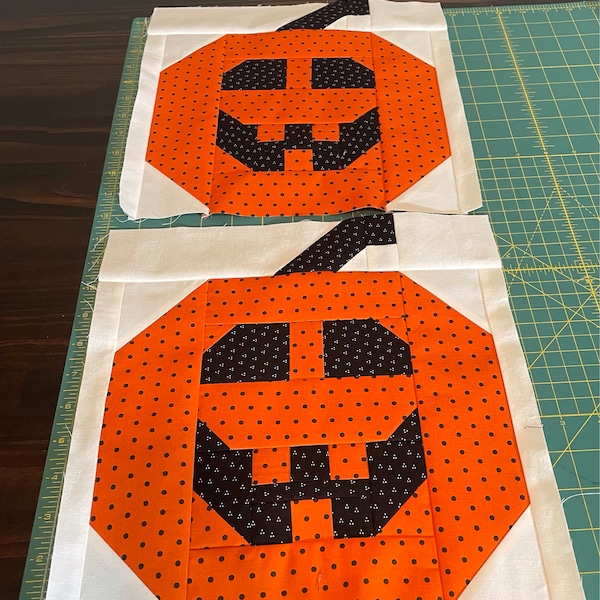 Halloween Pumpkin Quilt Block Pattern: Jack O' Lantern, Machine Pieced ...