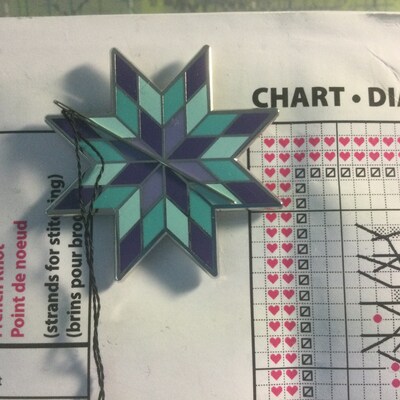 Pinwheel Star Quilt Block Pin Hard Enamel Lapel Pin - Etsy