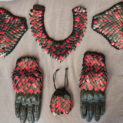 Dragonhide Armor Gauntlets Phoenix Knitted Scale Maille - Etsy