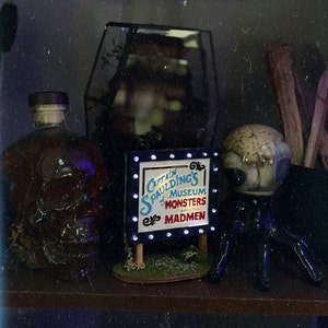 Captain Spaulding's Museum of Monsters and Madmen LED - Etsy