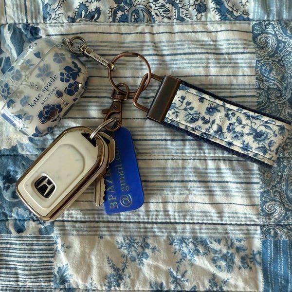 Floral & Plaid Fabric Wristlet Keychain | Key Fob - Etsy