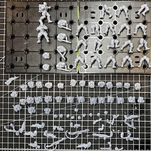 20 MRT Parade Caps Heads Set 003 - Etsy