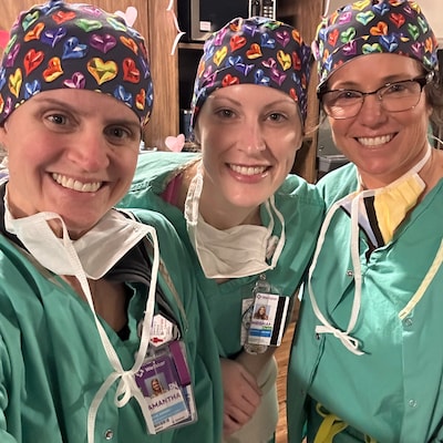Face-lift Markings Scrub Cap, Plastic Surgeon Hat, Cosmetic Surgery ...