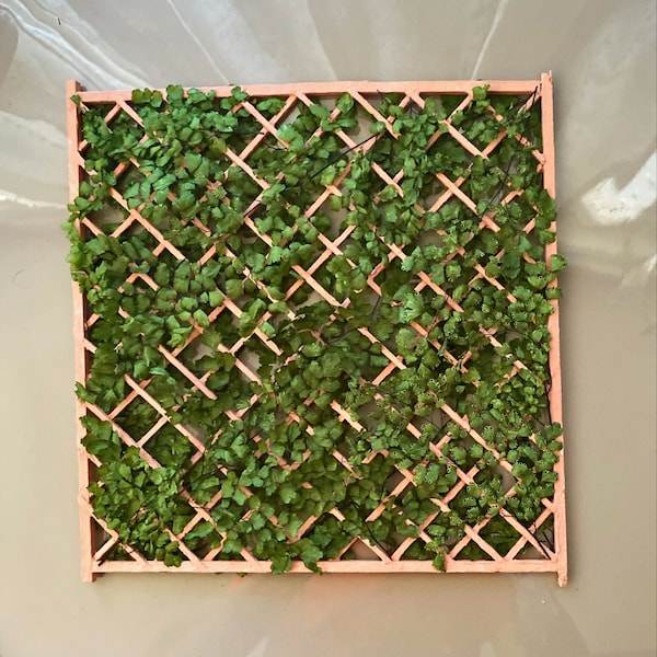 Plant With Leaves 014 Crib Diorama - Elastic and Flexible, Moldable on ...