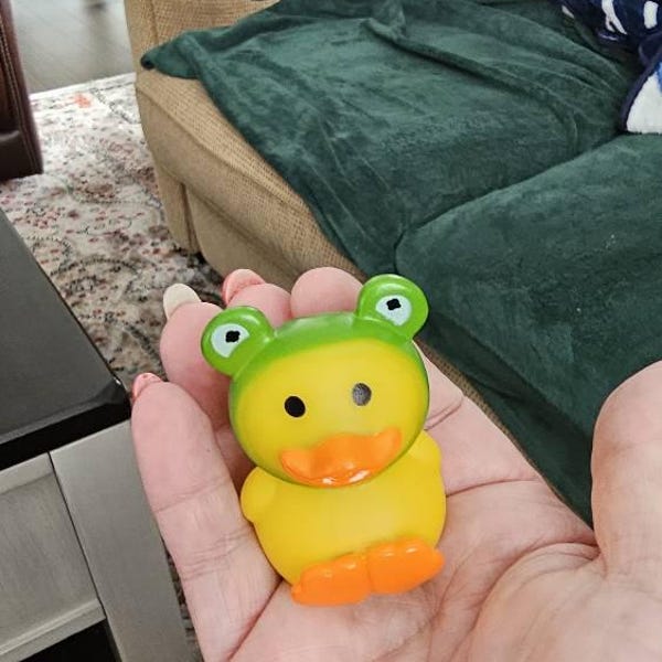 Planet Earth Rubber Duck Cruise Duck Kid Bath Toy Stress Relief ...