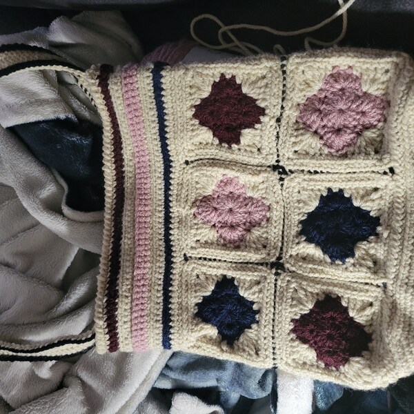 Crochet Bag PATTERN - Quatrefoil Drawstring Bag - Drawstring Bag ...
