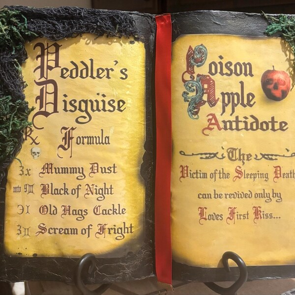 The ADDAMS FAMILY Snap Snap Framed Halloween Decor Print 8x10 W Black ...