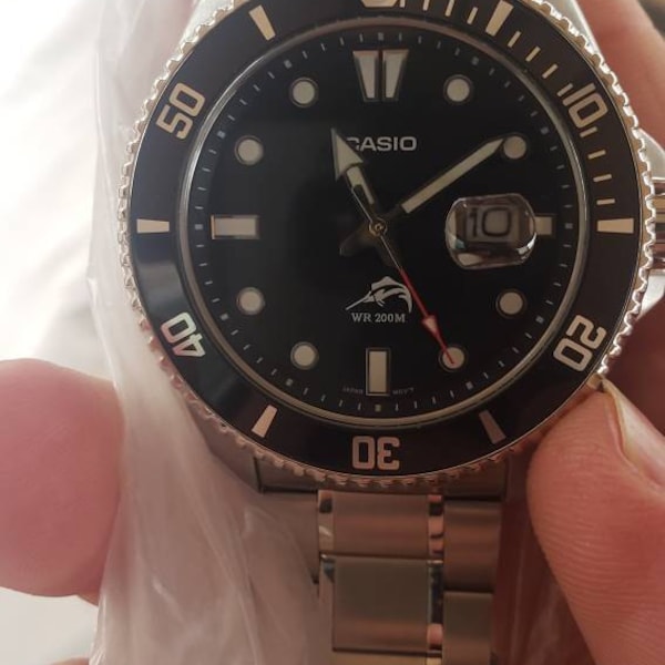 Casio MDV106-1AV, Duro, Custom Magnifier Window, S/steel Watch, 200 ...