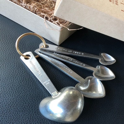 Beehive Heart Quotes Metal Measuring Spoons, Tablespoons, Teaspoons ...