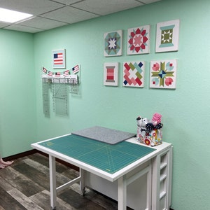 Spot-on Ruler Rack: Efficient Storage of Large Quilt Rulers and Mats in ...