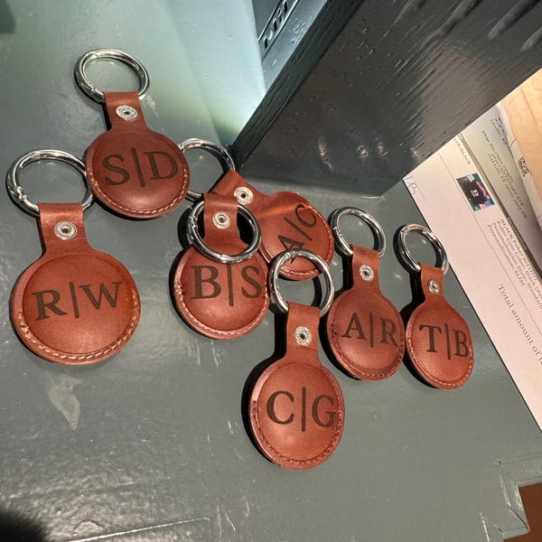 AirTag Leather Keychain, Personalized Bulk Company Gift Coworker ...