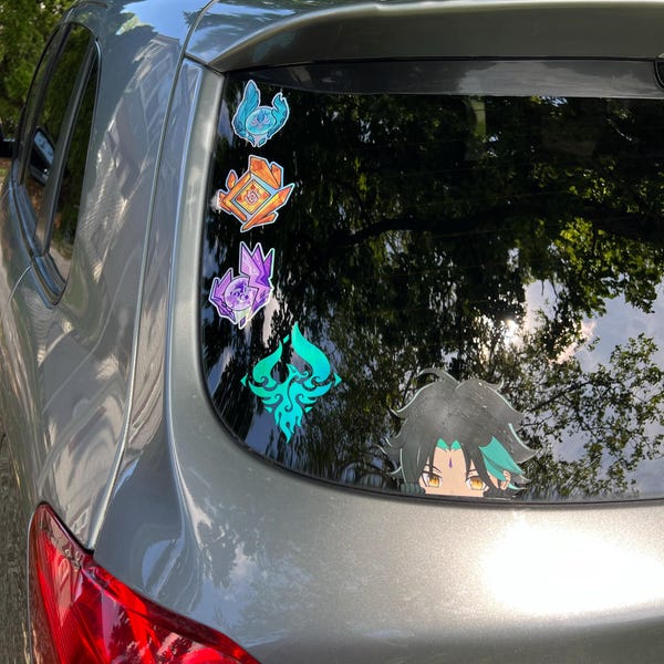 Groudon Peeker Sticker - Etsy