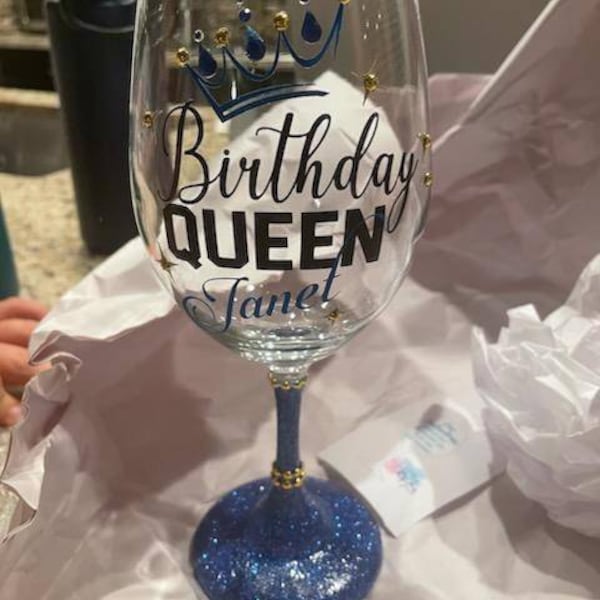 Blinged Birthday Queen Wine Glass, Personalized Birthday Glass - Etsy