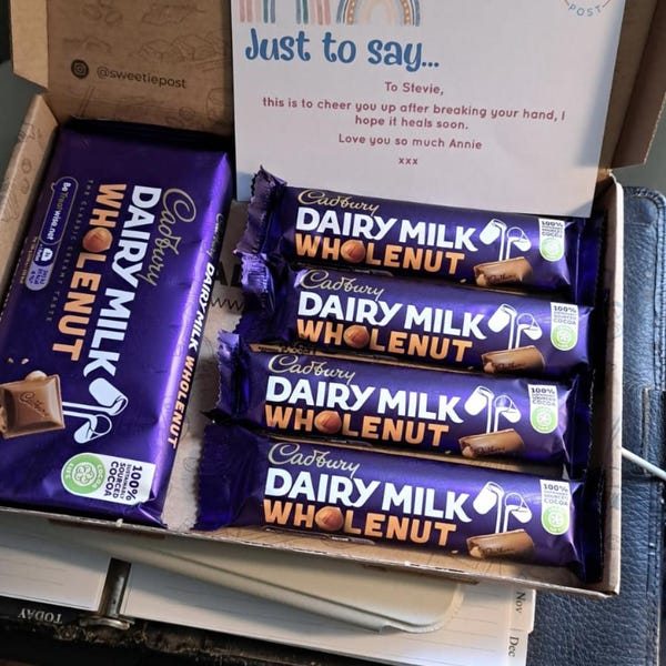 Lindt Lindor Chocolate Gift Box: Gold Coins & Truffles - Etsy UK