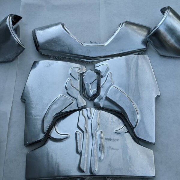 Mythosaur Skull Mandalorian Armor - Etsy