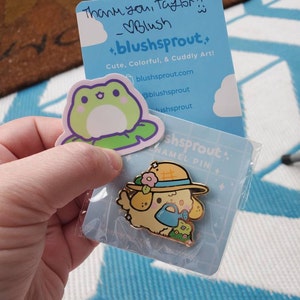 Capybara & Frogs Enamel Pin Kawaii Bath House Onsen Lapel Pin, Mandarin ...