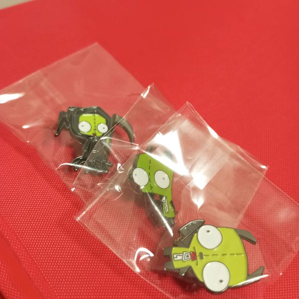Gir Pin Knife Meme Enamel Pin Gift Set Anime Lovers Gift Funny Lapel ...