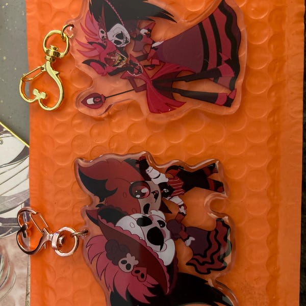 Simon and Betty Keychain Preorder - Etsy