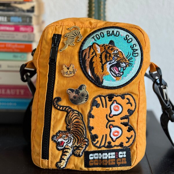 Tiger Patch - Iron on Embroidered Patches - Climbing Tigers - Set or ...