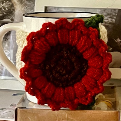 Daisy Dream Mug Cozy Pattern: Crochet Your Own Floral Bliss Instant ...