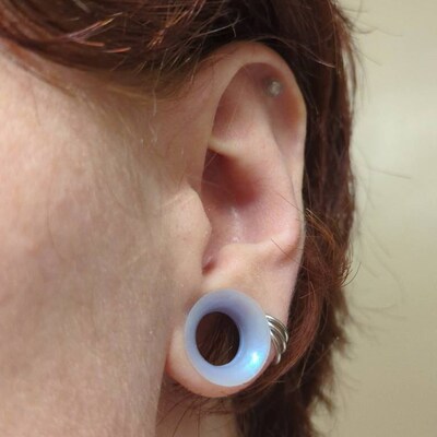 Larimar Alien Skinz Pearlescent Blue Soft Silicone Ear Plugs Tunnels ...