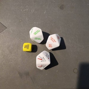 Cthulhu Insanity Dice - Etsy