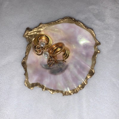 White and Gold Oyster Shell Ring Dish, Ring Holder, Ring Bowl - Etsy