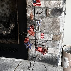 Primitive Robin Primitive Bird Spring Prim Decor Finished Item Not ...