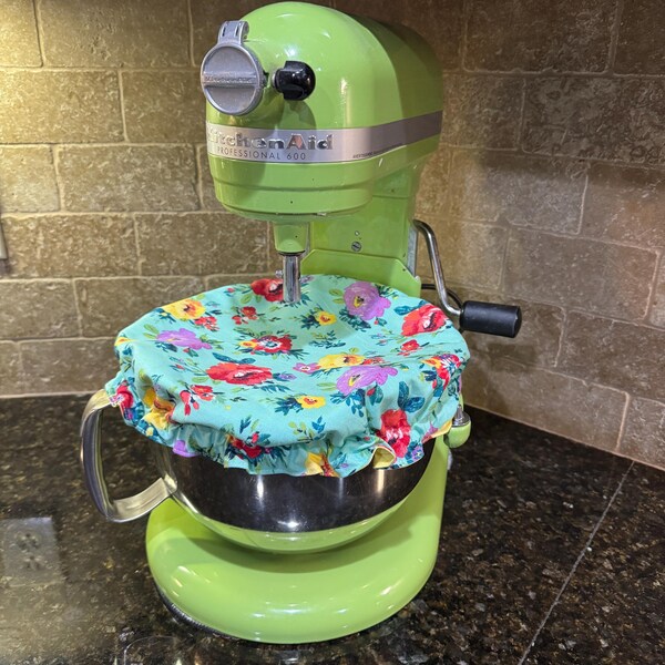 Sewing Motifs All Over - Just Sew Collection - QT Fabrics 29227 E ...