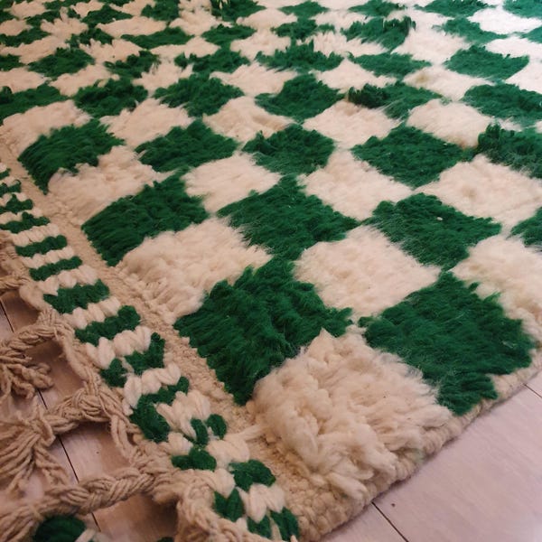Green and White Checkered Rug Beniourain Rug Checker Rug, Checkered ...