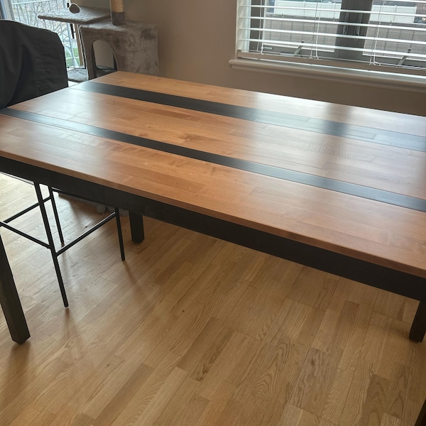 Solid Wood Dining Table | "the Quillton" | Farmhouse Kitchen Table ...
