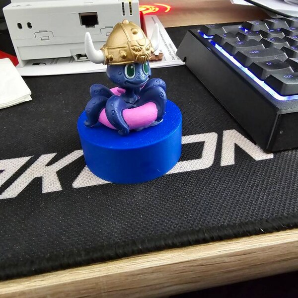 Hand Painted BIRTHDAY Tonie Personalised - Etsy