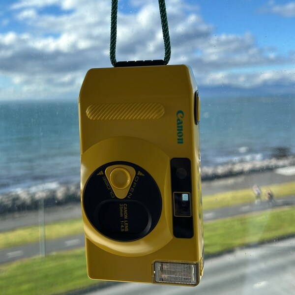 Canon Prima Zoom Shot Retro Film Camera From the 90s for 35mm Film Aka ...