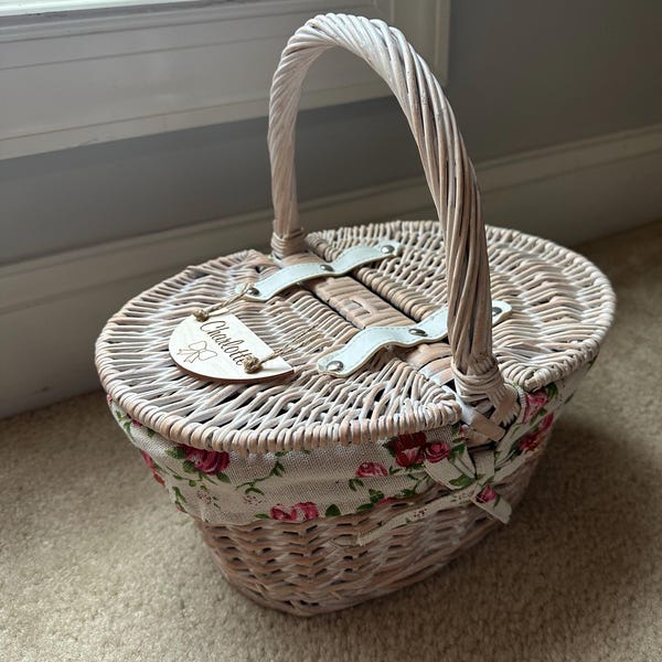 English Country Garden Gathering Basket, Garden Trug, Traditional ...
