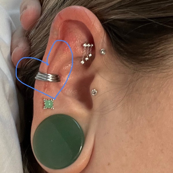 ASTM F136 Titanium Triple Stacked Conch Hoop, 16 Guage, Gold Conch Hoop ...