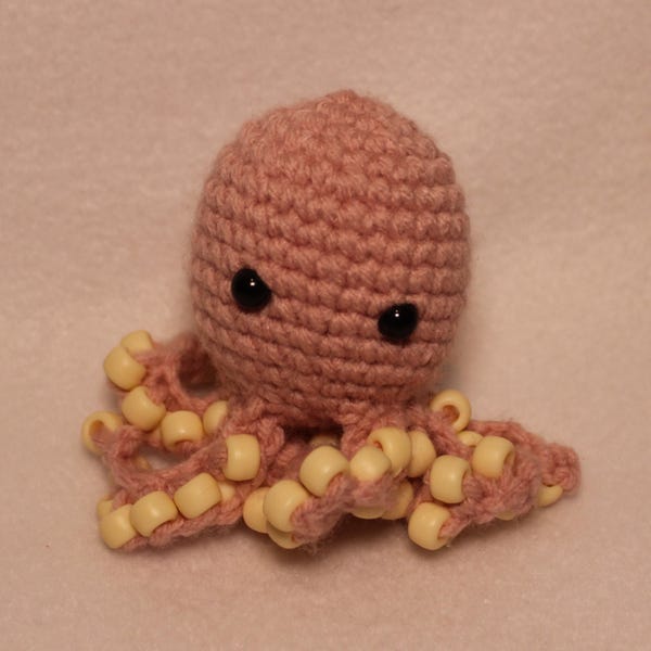 Crochet Your Own Fidget Octopus Pattern – Perfect for Anxiety & Focus ...