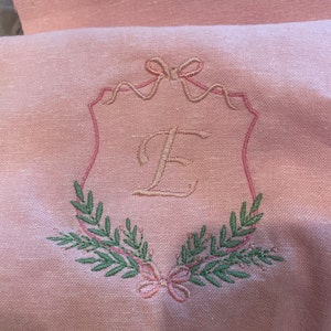 The Betsy Bold Font Handwritten Script Satin Stitch Machine - Etsy