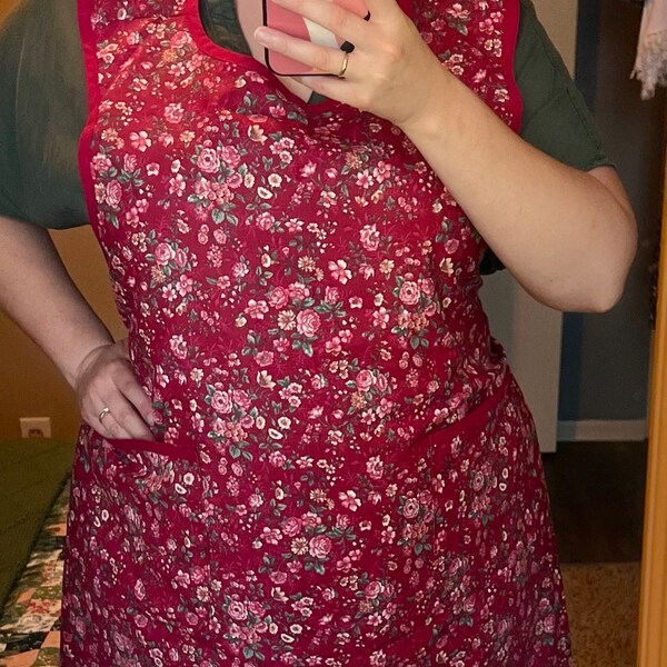 Old Fashioned Grandma Style Red and Green Calico Floral Apron in XL - Etsy